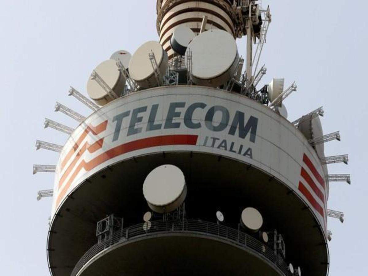 Italiaanse staat verkoopt Telecom Italia aan KRR - M&A