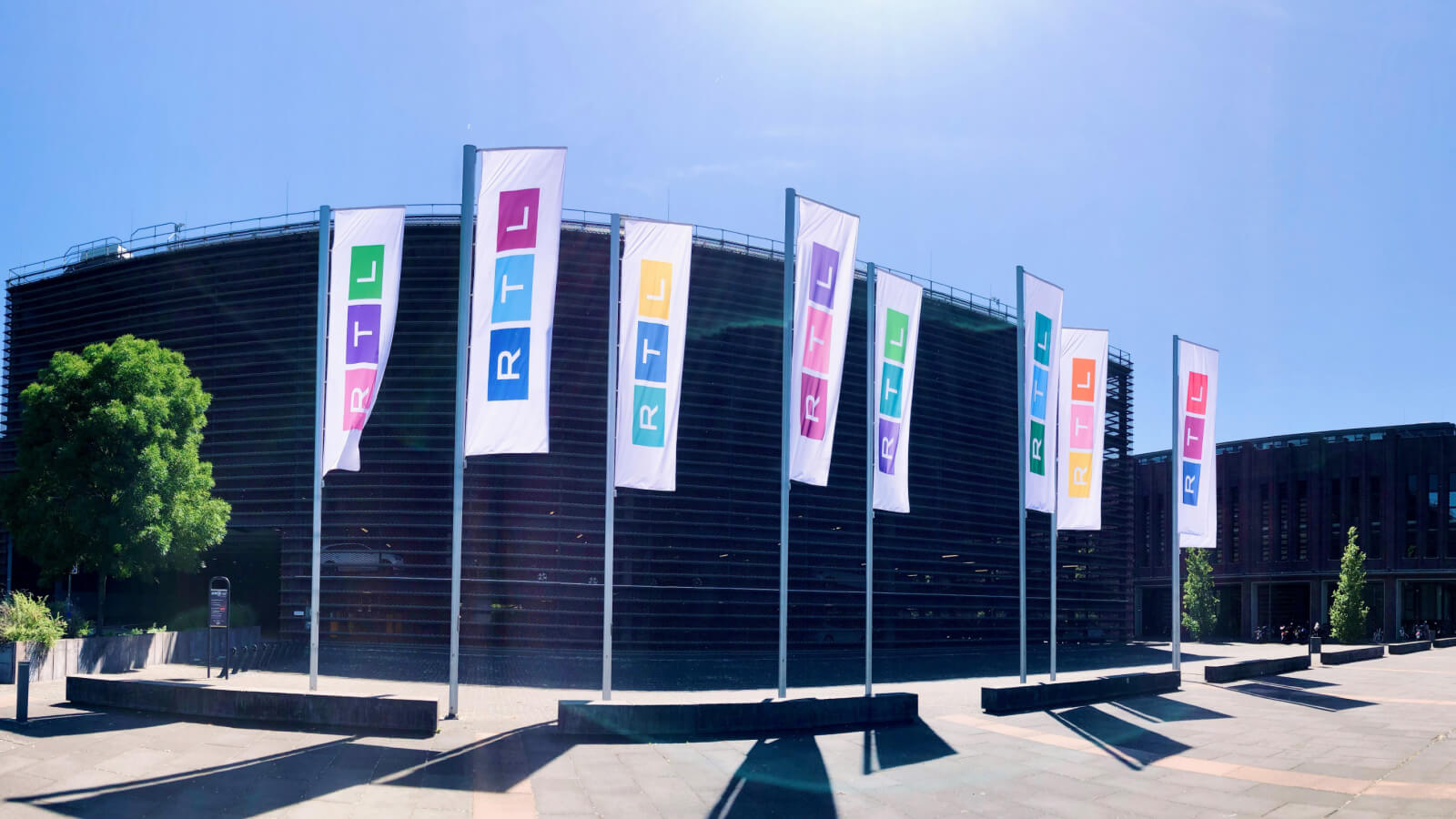 Wanhoopspoging voor overname RTL door DPG - M&A